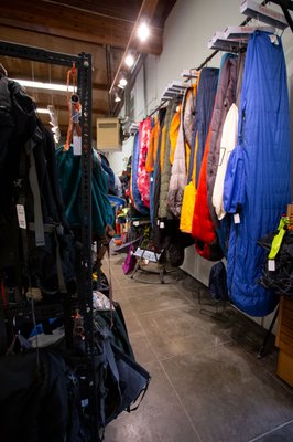 WONDERLAND GEAR EXCHANGE - Updated July 2024 - 15 Photos & 38 Reviews ...