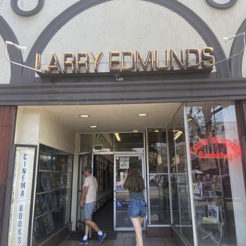 LARRY EDMUNDS BOOKSHOP - Updated May 2026 - 31 Photos & 45 Reviews ...