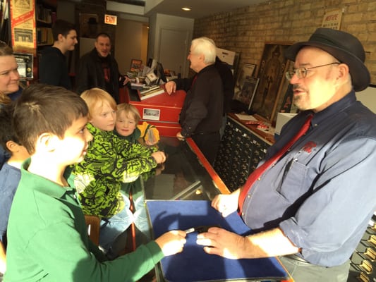 MAGIC INC - Updated September 2025 - 37 Reviews - 1838 W Lawrence Ave ...