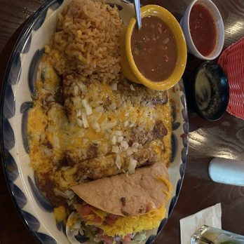 CADILLAC BAR - Updated December 2025 - 405 Photos & 562 Reviews - 1802 ...