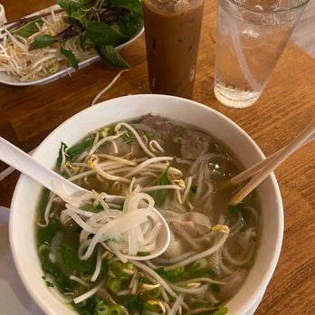 PHO 97 BATON ROUGE - Updated November 2024 - 137 Photos & 57 Reviews ...