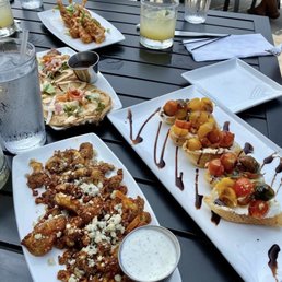 SQUARE ROOTS - Updated September 2025 - 230 Photos & 257 Reviews - 108 ...