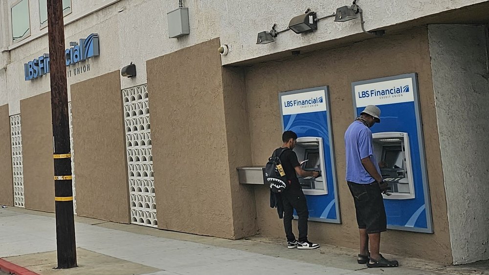 LBS FINANCIAL CREDIT UNION - Updated February 2025 - 10 Photos & 128 ...