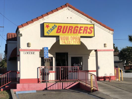 STAR’S BURGERS - Updated October 2024 - 98 Photos & 173 Reviews - 14752 ...