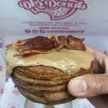 DK’S DONUTS & BAKERY - Updated December 2024 - 4433 Photos & 2549 ...
