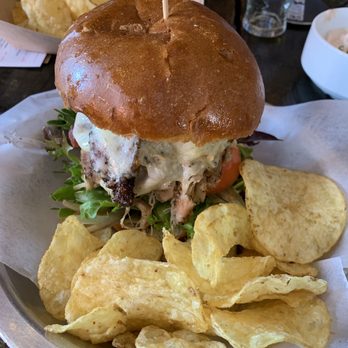 NORTHERN ROW BREWERY & DISTILLERY - Updated December 2025 - 150 Photos ...