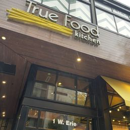 TRUE FOOD KITCHEN - Updated November 2025 - 1780 Photos & 1220 Reviews ...