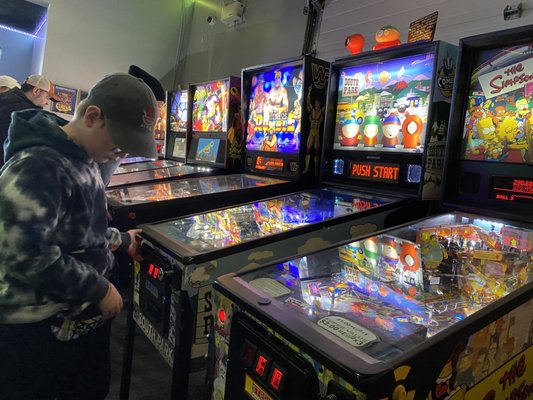 ARKADIUM RETRO ARCADE - Updated October 2024 - 180 130 Broadway ...