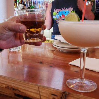 RAMSHACKLE CAFE - Updated June 2024 - 175 Photos & 230 Reviews - 1317 N ...