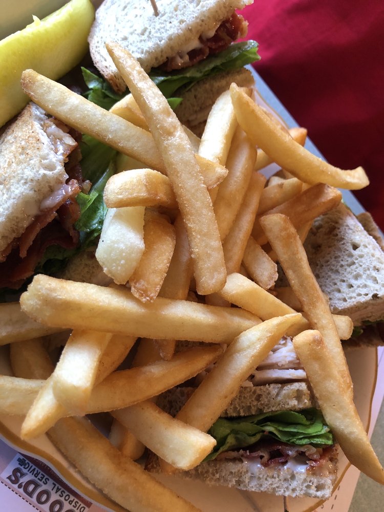 ROHRERSTOWN DINER - Greek - 2211 Marietta Ave, Lancaster, PA ...