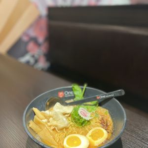 EDISON HOUSE - Updated January 2026 - 54 Photos & 14 Reviews - 335 S ...