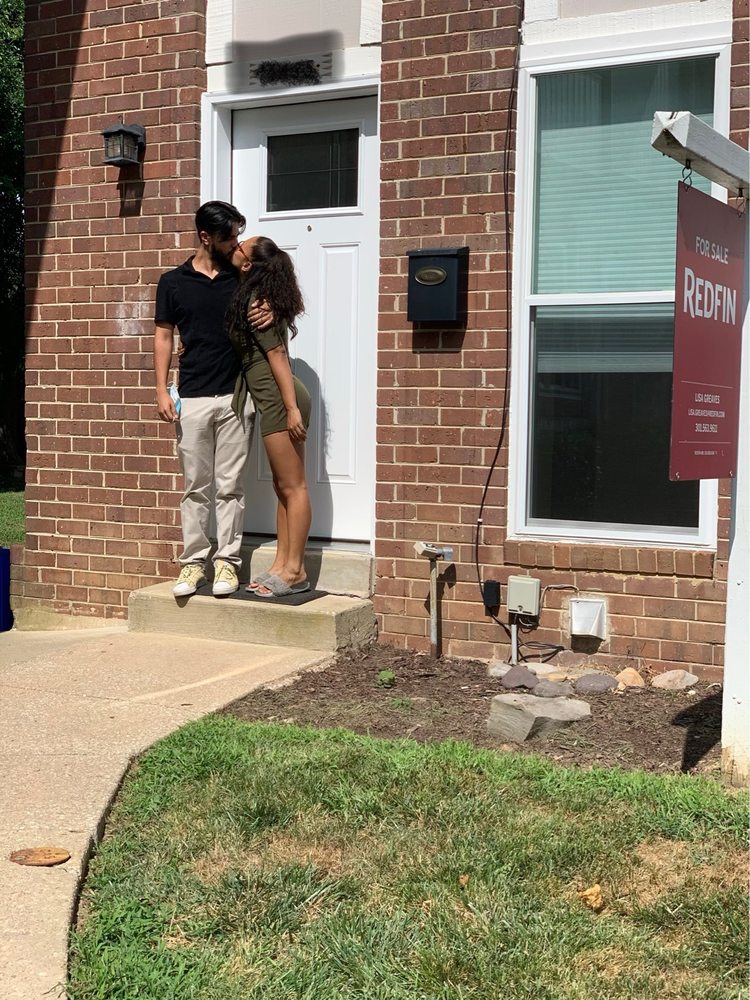 JONATHAN VANEGAS - LONG & FOSTER REAL ESTATE - Updated September 2024 - 926 Pennsylvania Ave SE ...