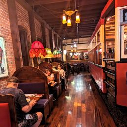 THE OLD SPAGHETTI FACTORY - Updated December 2024 - 1627 Photos & 1864 ...