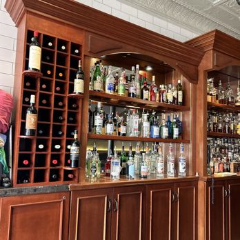 ALE HOUSE 1890 - Updated August 2025 - 198 Photos & 279 Reviews - 149 W ...