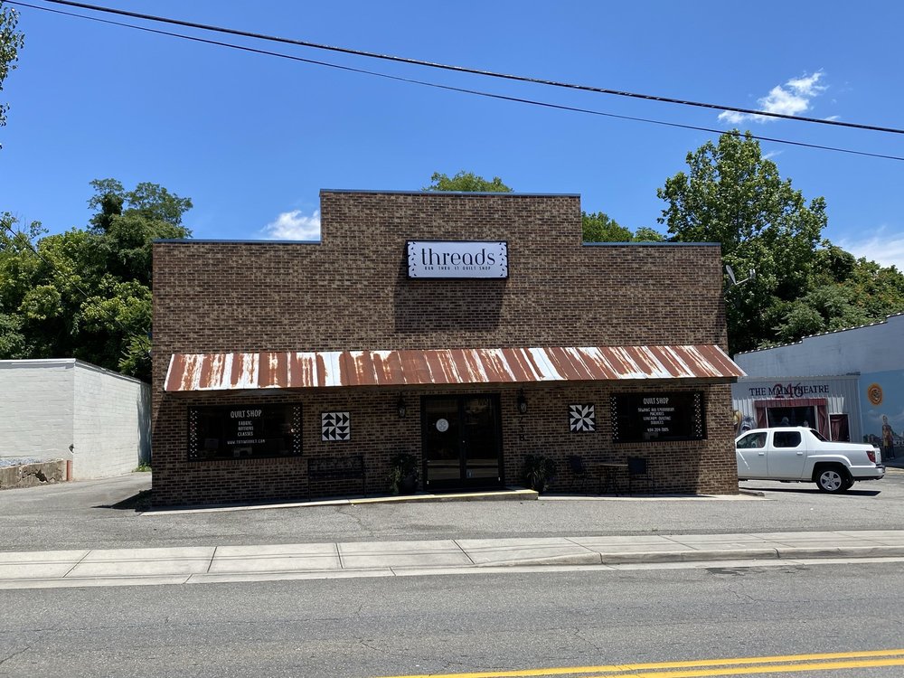 THREADS RUN THRU IT - Updated January 2026 - 238 Main St, Brookneal ...