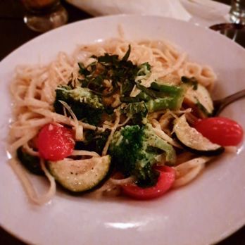 PERFECT PEAR BISTRO - Updated June 2024 - 760 Photos & 796 Reviews ...