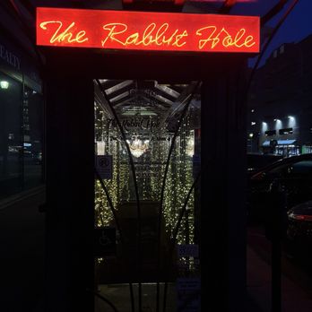 THE RABBIT HOLE - Updated April 2025 - 2466 Photos & 2370 Reviews - 101 ...