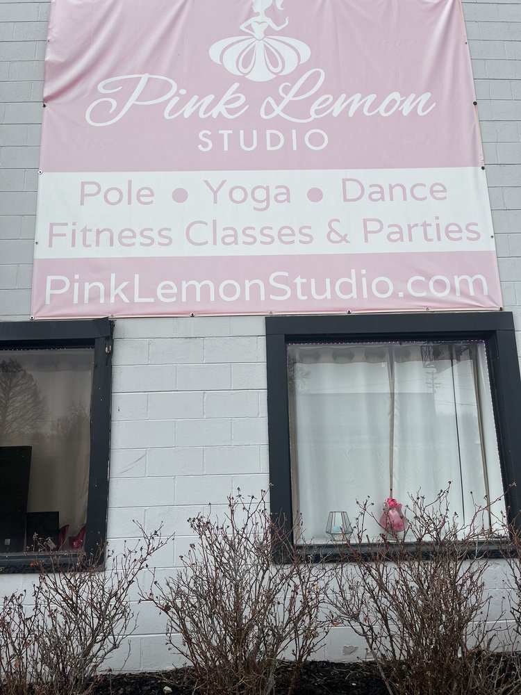 PINK LEMON STUDIO - Updated December 2025 - 25 Photos - 1708 W Terra Ln ...