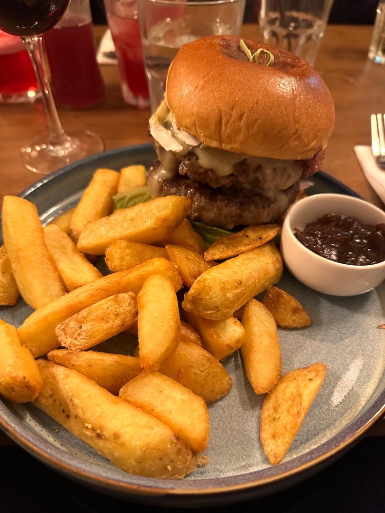 TURKS HEAD INN - 6 East Street, Weymouth, Dorset, United Kingdom - Pubs ...