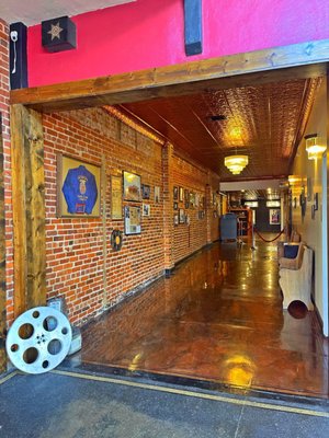 THE HISTORIC STRAND - Updated August 2025 - 10 Photos & 21 Reviews ...