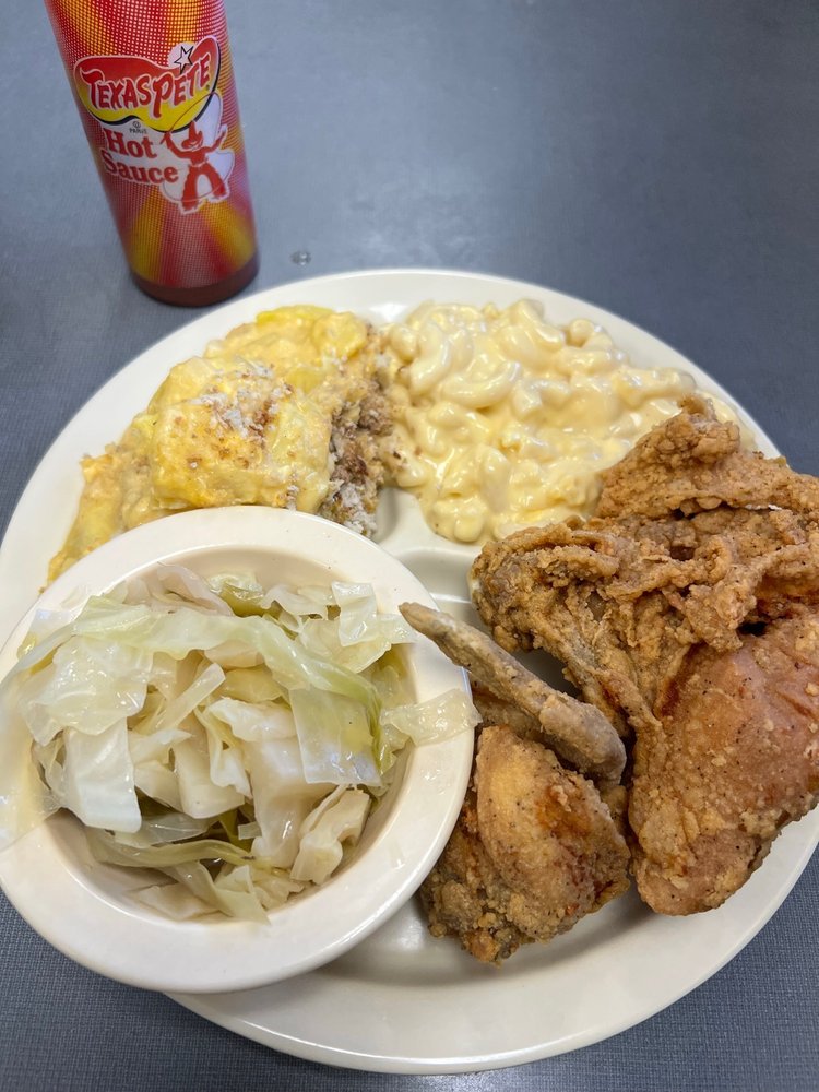 SOUTHERN LUNCH - Updated June 2025 - 121 Photos & 95 Reviews - 26 S ...