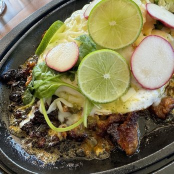 STATION 202 RESTAURANT & BAR - Updated December 2024 - 79 Photos & 33 ...