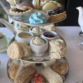 CLOCKWORK ROSE TEA EMPORIUM & CONFECTIONARY - Updated August 2025 - 533 ...