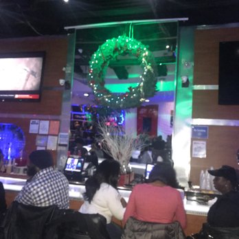 MINGLES - Updated January 2026 - 96 Photos & 42 Reviews - 4012 Boston ...