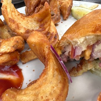 WICKS PARK BAR & GRILL - Updated June 2024 - 146 Photos & 163 Reviews ...