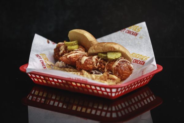 BIRDIES HOT CHICKEN - Updated May 2024 - 13 Photos - 267 Washington St ...