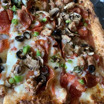 BROZINNI PIZZERIA - Updated October 2024 - 371 Photos & 475 Reviews ...