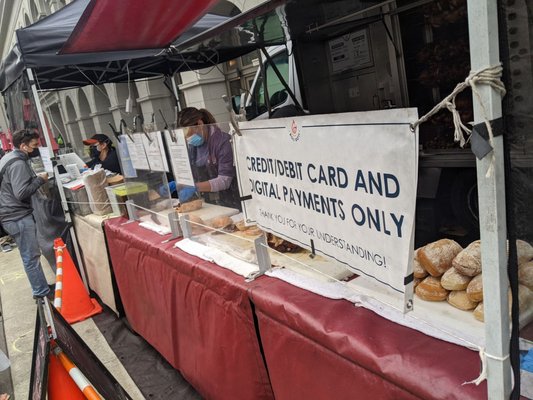 ROLI ROTI GOURMET ROTISSERIE - Updated September 2024 - 1952 Photos ...