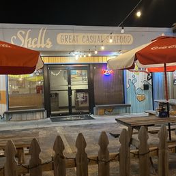 SHELLS SEAFOOD - Updated December 2025 - 1129 Photos & 1260 Reviews ...