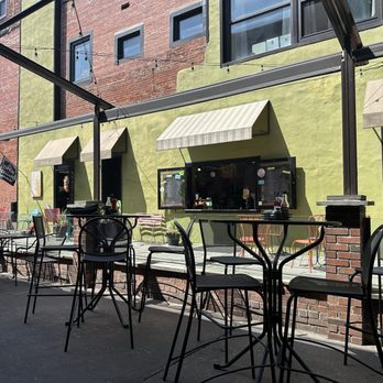 THE BRICKYARD RESTAURANT & ALE HOUSE - Updated May 2025 - 230 Photos ...