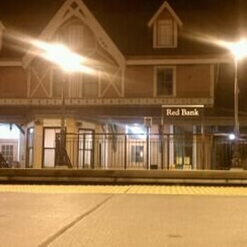 RED BANK TRAIN STATION - Updated December 2025 - 23 Photos - 175 ...