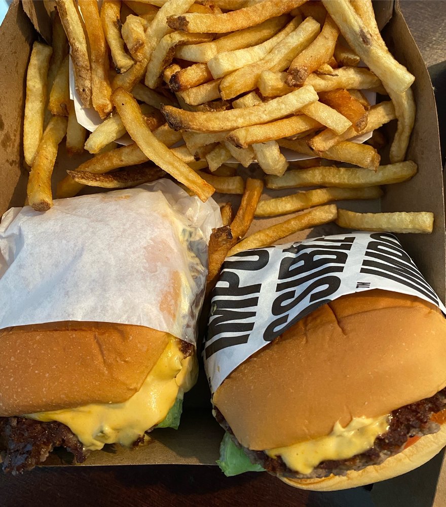 UNIBURGER - Updated June 2025 - 38 Photos & 26 Reviews - 4412 Rue Notre ...