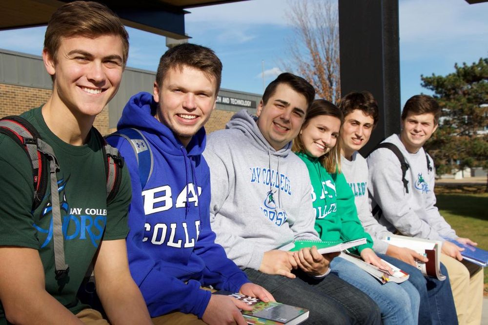 BAY COLLEGE - Updated December 2025 - 19 Photos - 2001 N Lincoln Rd ...