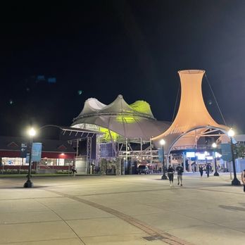 HARTFORD HEALTHCARE AMPHITHEATER - Updated August 2025 - 46 Photos & 35 ...