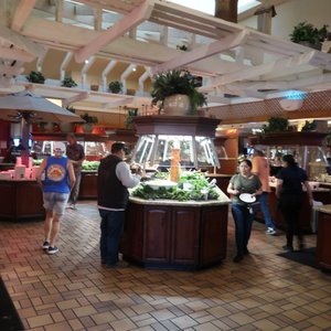 CHUCK-A-RAMA BUFFET - 91 Photos & 177 Reviews - 127 Red Cliffs Dr ...