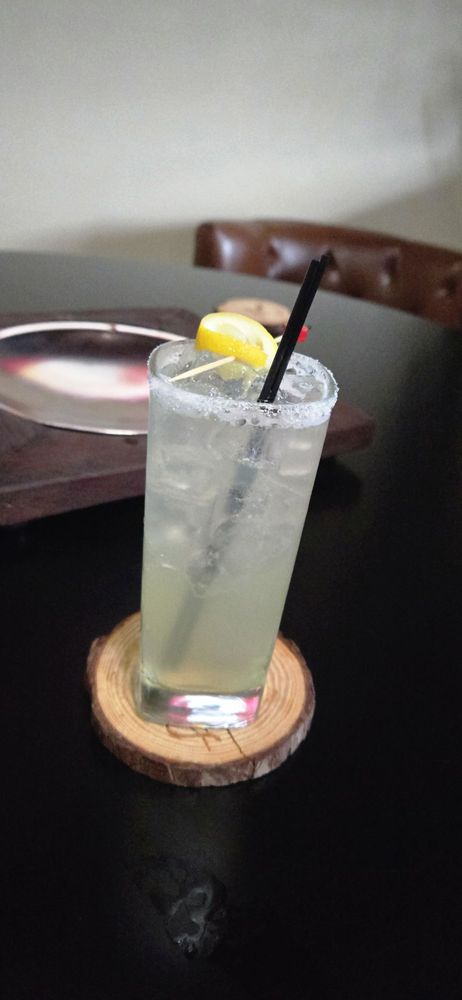 BILLOWS CIGAR HAVEN - Updated October 2025 - 12 Photos - 1706 ...