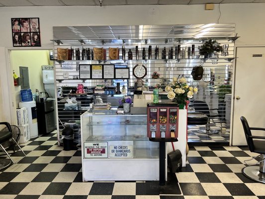 SUPER PERM & CUTS - Updated July 2025 - 1581 N Palm Ave, Fresno ...