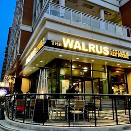 THE WALRUS OYSTER & ALE HOUSE - Updated December 2024 - 3424 Photos ...