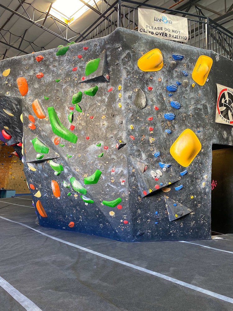 HANGAR 18 - RIVERSIDE - 43 Photos & 149 Reviews - 6935 Arlington Ave ...