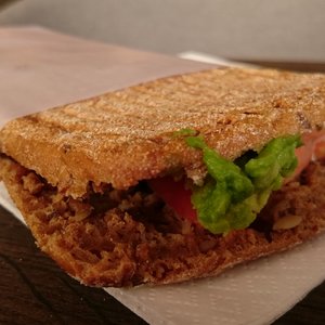 JUICY - Updated July 2025 - 15 Photos - Istedgade 86, København ...