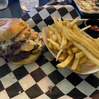 MARIETTA MELT YARD - Updated July 2025 - 277 Photos & 128 Reviews - 800 ...