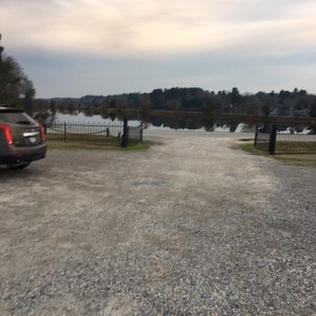 MR B’S FOOD AND SPIRITS - Updated August 2025 - 33 Photos & 36 Reviews ...