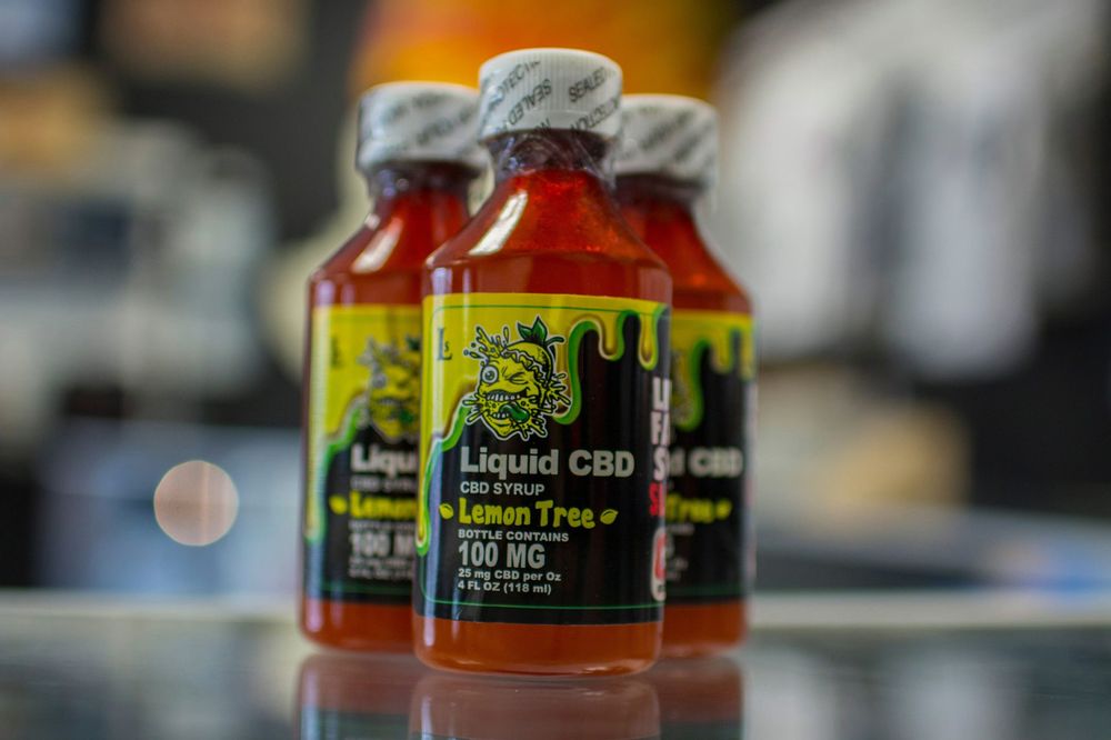 FUNKY SKUNK - Updated October 2025 - 68 Photos - 6606 Blue Ridge Blvd ...