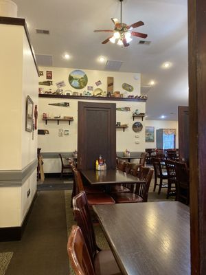 CROSSROADS FAMILY RESTAURANT - Updated December 2025 - 86 Photos & 92 ...