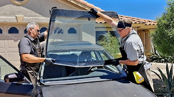 WISECRACK AUTO GLASS - Updated January 2026 - 59 Photos & 186 Reviews ...