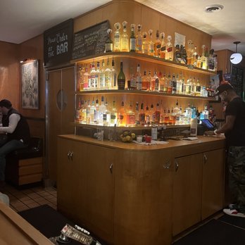 QUEENS BAR - Updated January 2026 - 54 Photos & 100 Reviews - 35 E ...